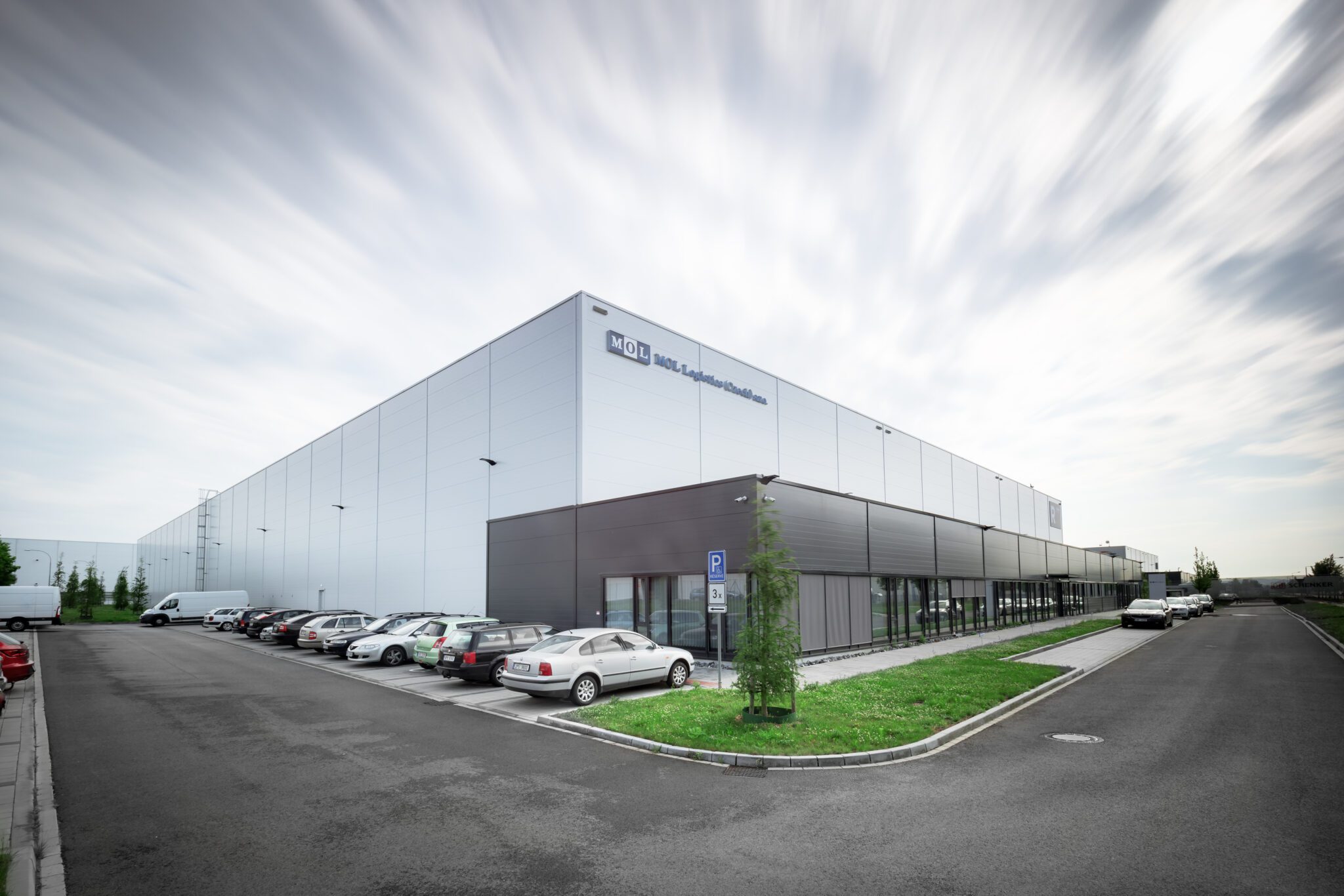 MOL Logistics Offices - MOL Logistics Europe